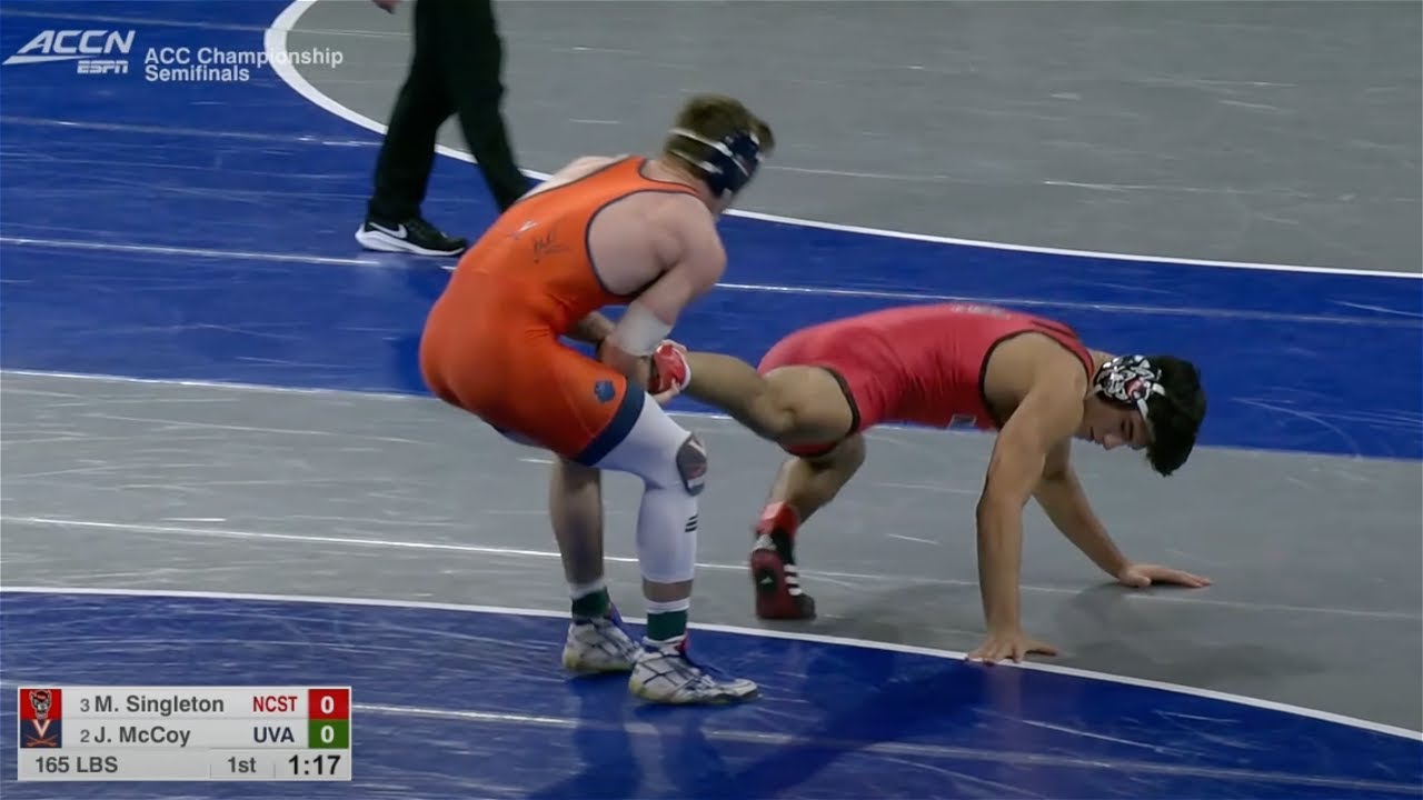 165lbs Justin McCoy (Virginia) vs Matty Singleton (NC State) - YouTube