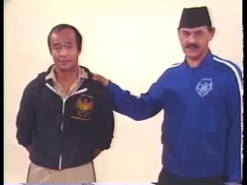Silat Serak with Guru Dan Inosanto and Pandekar Paul deThouars - YouTube