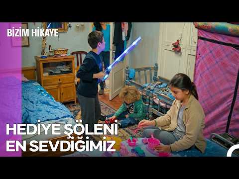 Bir Paket Dolusu Oyuncaklar 🧸 - Bizim Hikaye