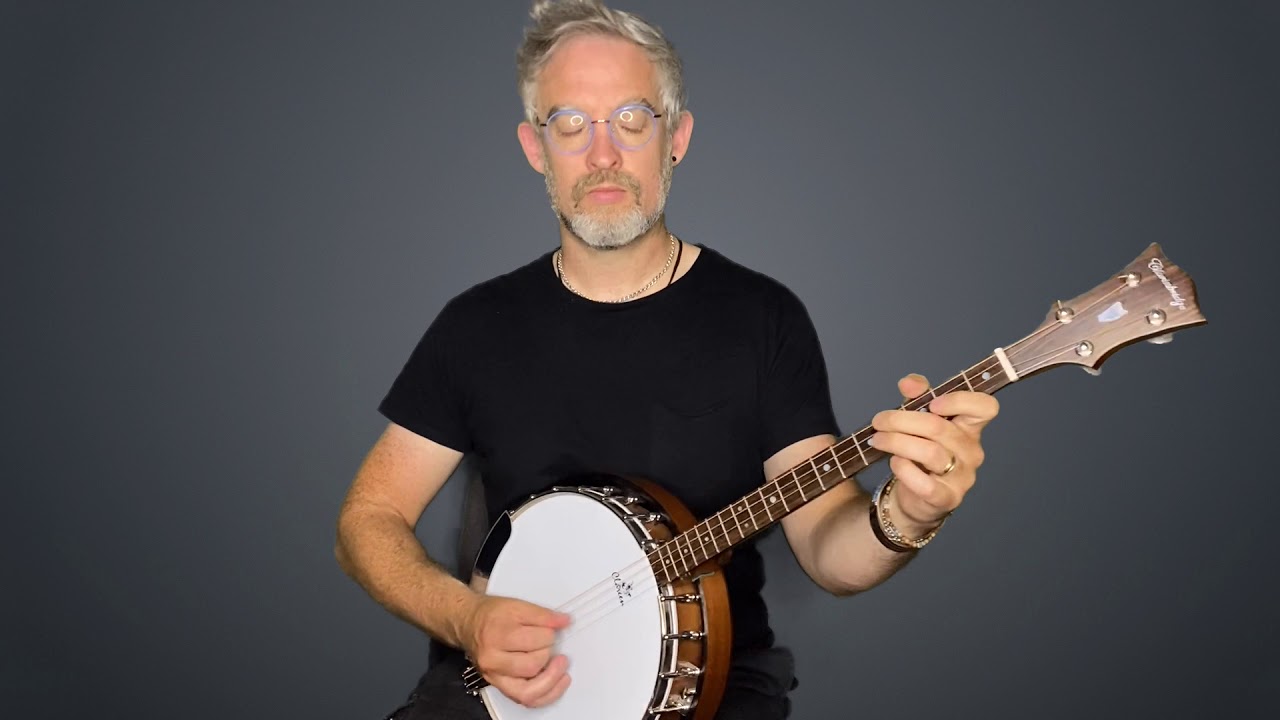 The Clarinbridge_2 by Clareen Banjos played by Enda Scahill - YouTube