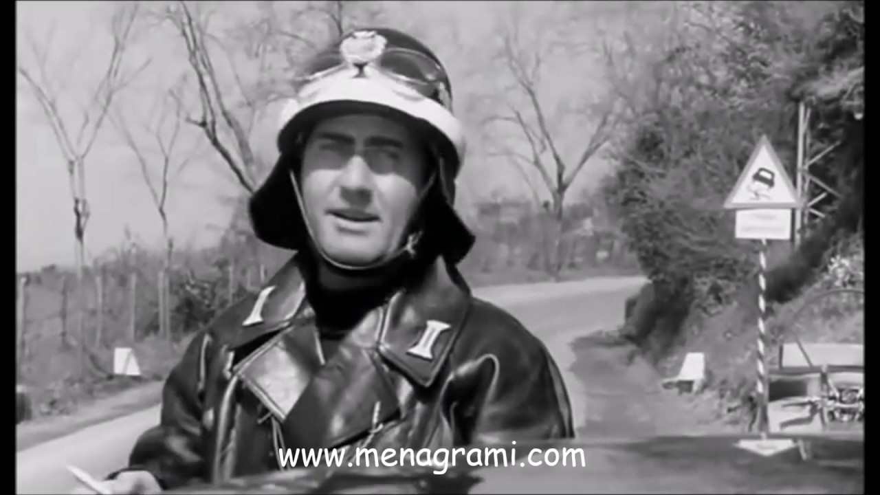 Il Vigile - Alberto Sordi - YouTube