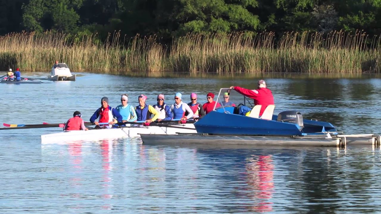 CANOTAJ: Barca de 8+1 a Romaniei, filmata de la mare distanta si fara ...