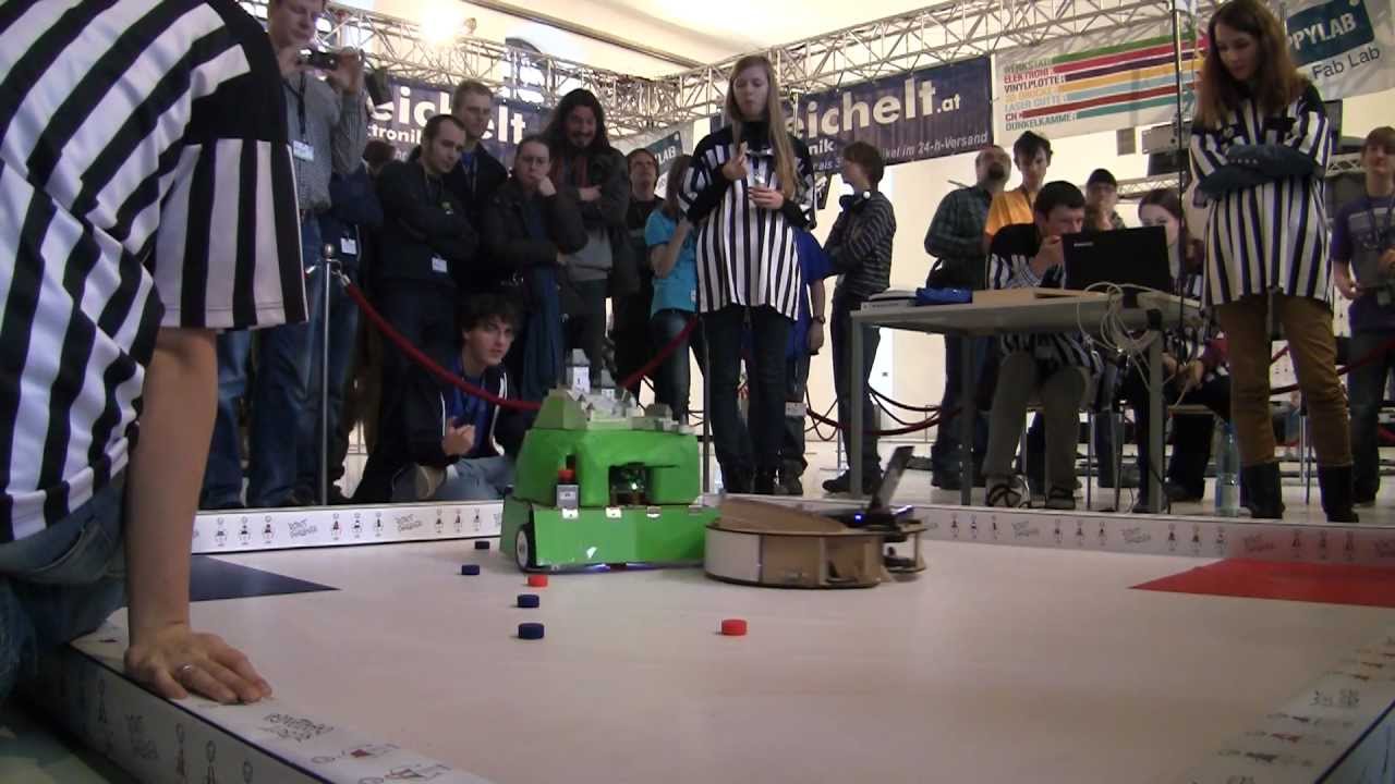 RobotChallenge 2013: Puck Collect -- MART × Cheesoid - YouTube