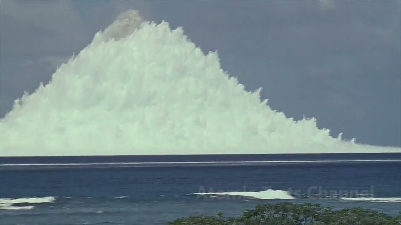 UNTERWASSER ATOMEXPLOSION 1958 (4K Quality) - UNDERWATER ATOMIC BLAST ...