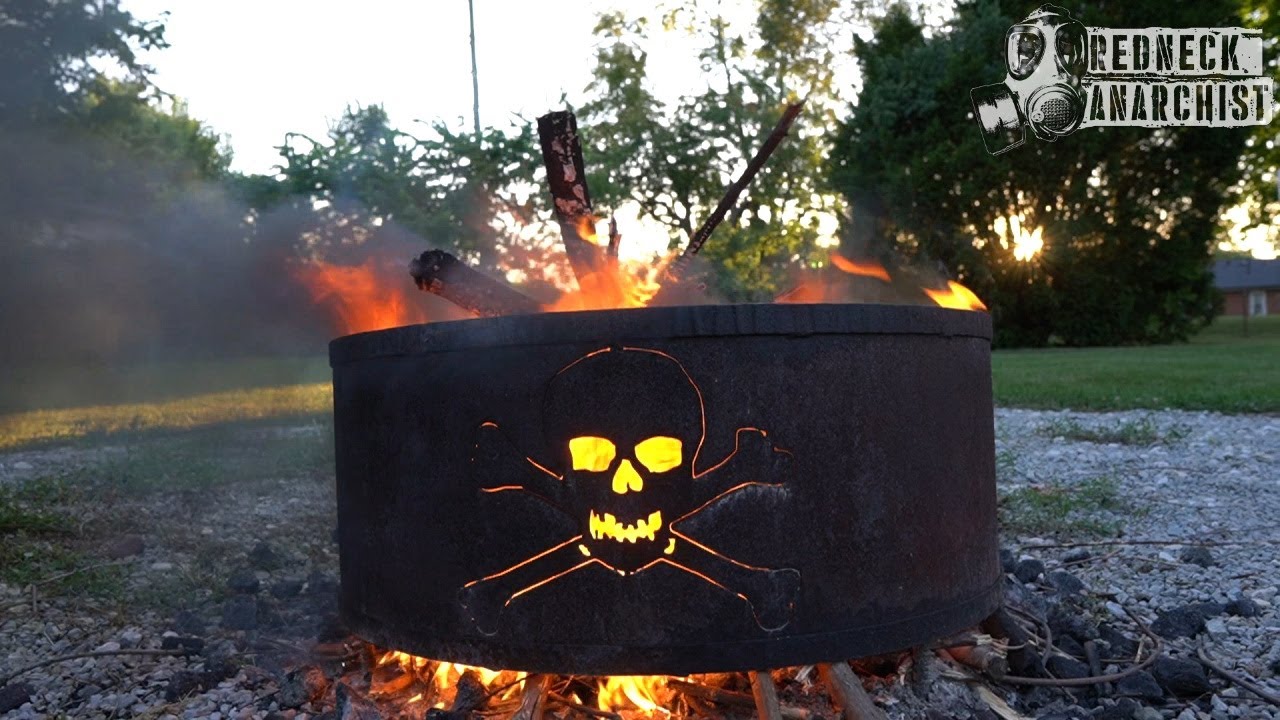 HOW TO MAKE HOMEMADE NAPALM - YouTube