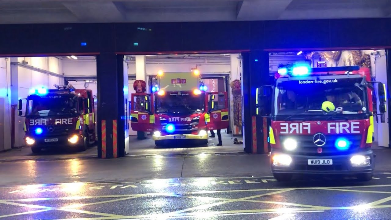 London Fire Brigade A242 A242 SOHO Turnout Fire Station Pump And Pump ...