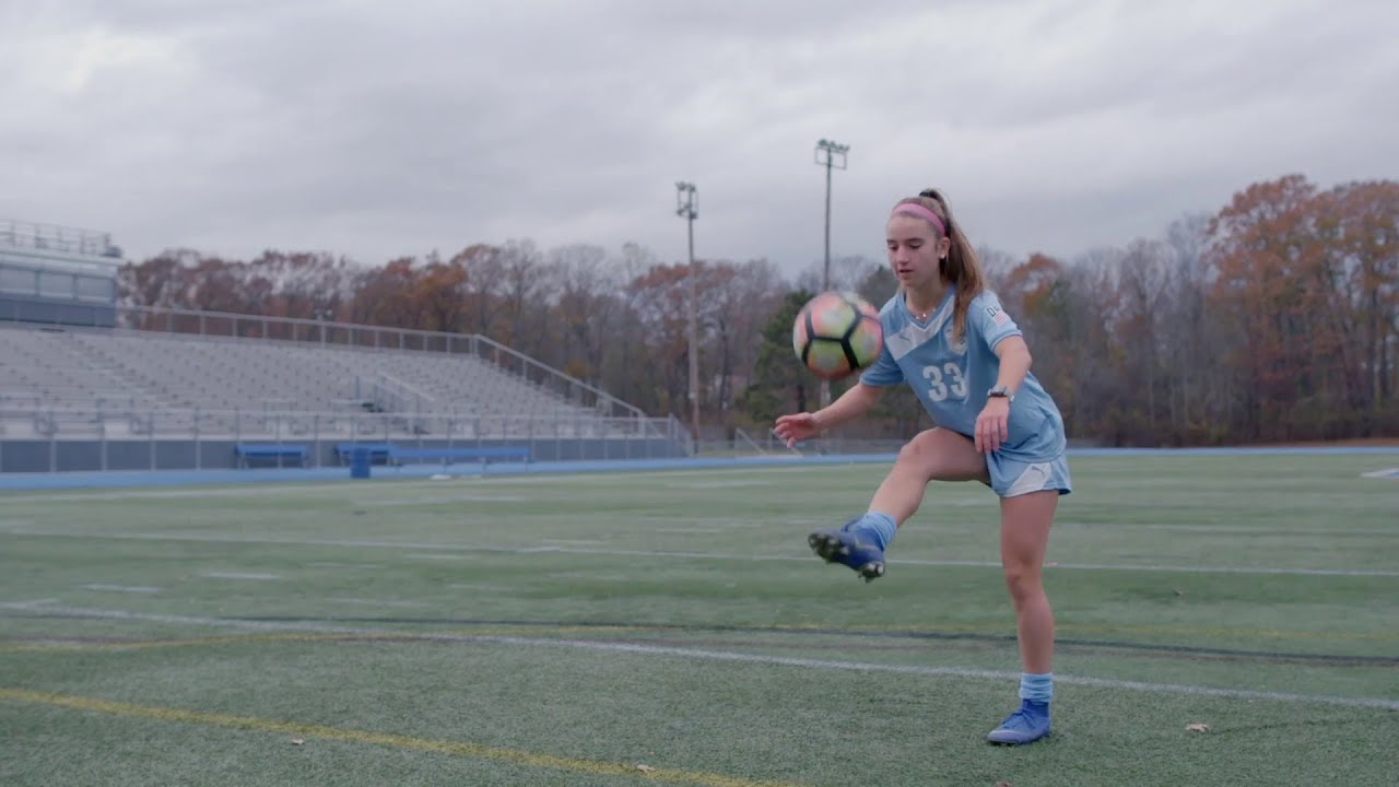 Ally Sentnor a Footballer intoducing herself - YouTube