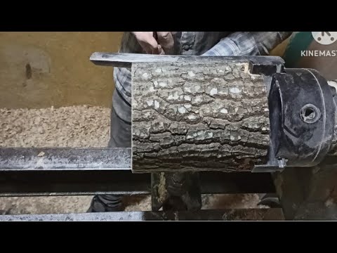Woodturning .Oak Tree Turning - YouTube
