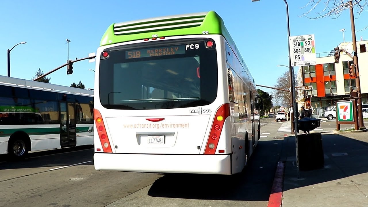AC Transit 2010 Vanhool A300L FC(Fuel Cell) FC9 On The 51B @ University ...