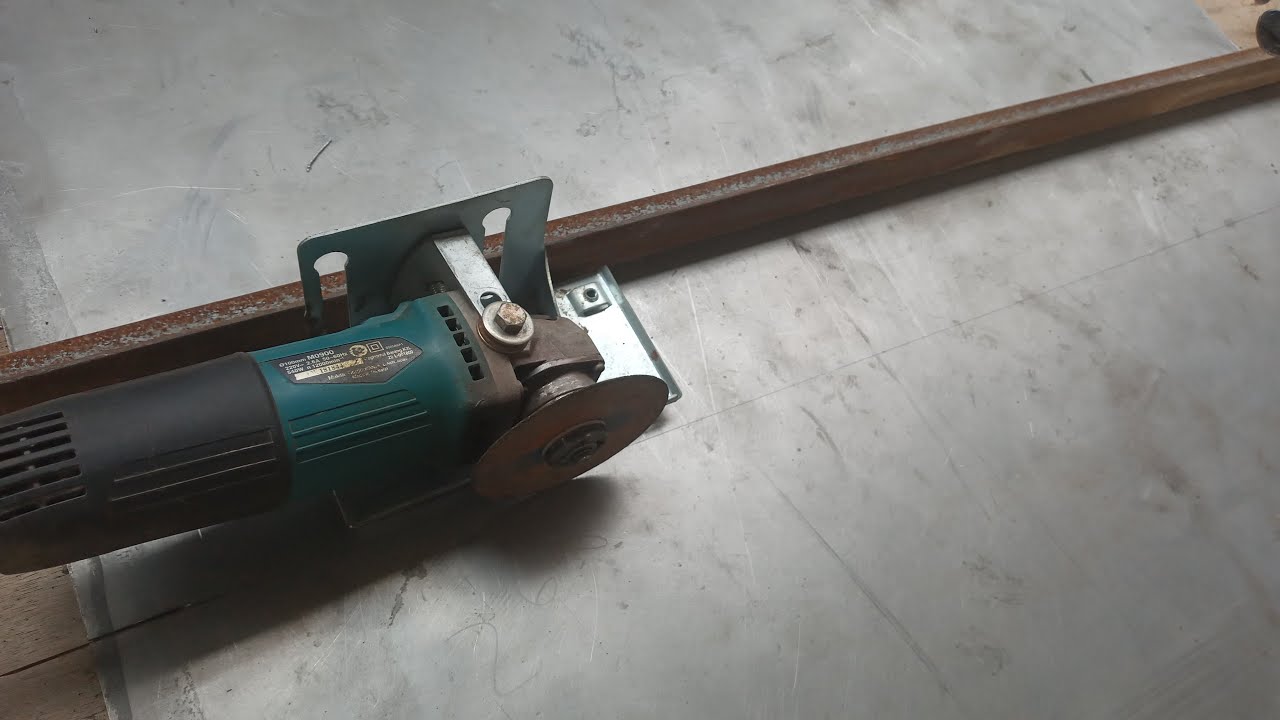 straight cut iron plate using a simple pilot - YouTube