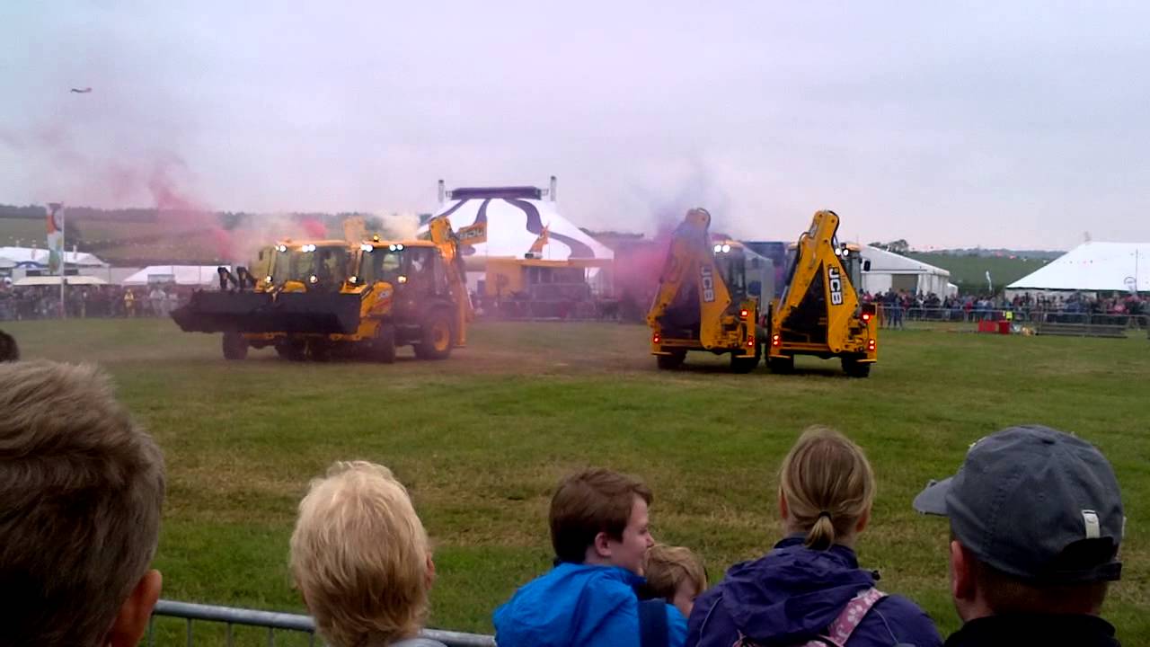Dancing JCBs @ carfest 2013 - YouTube