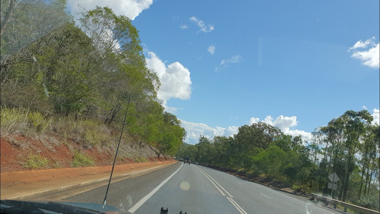 Road Trip /Bruce Highway to Bundaberg Queensland - YouTube