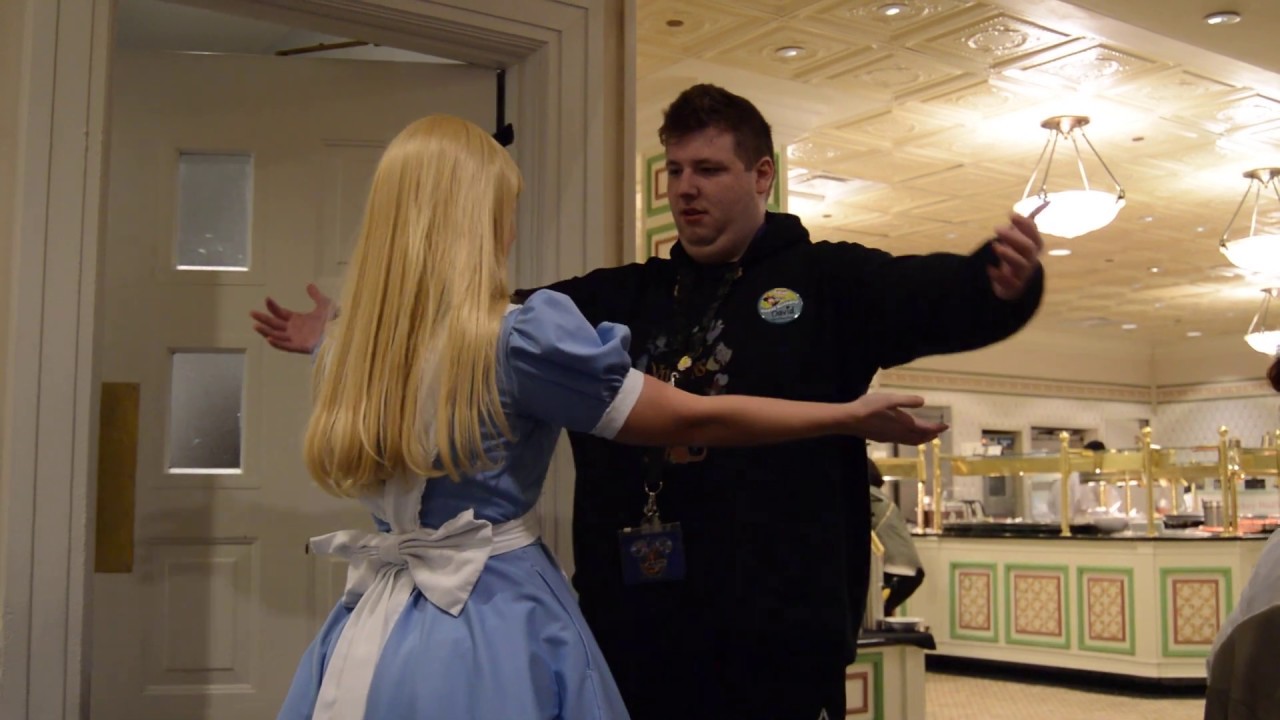 Alice More hugs - YouTube