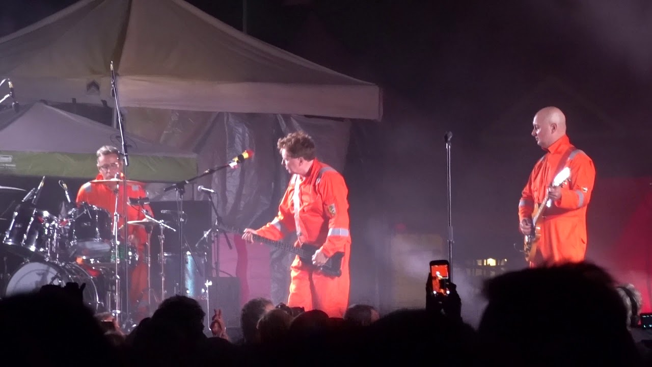 Devo Come Back Jonee (Partial) - Burger Boogaloo - YouTube