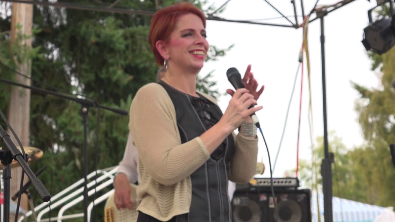Donna Dupras @ Ebey Island 2017 - D.A. Larew Productions 09/04/17 976 ...
