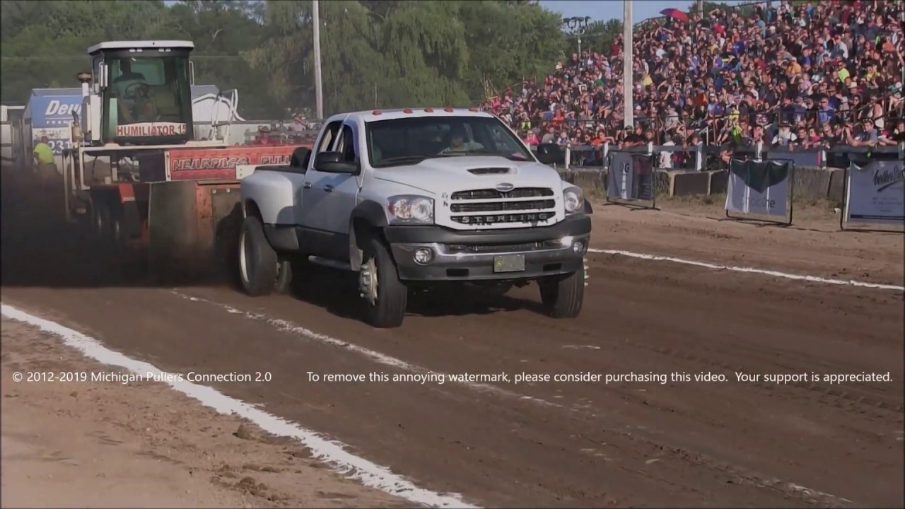 Tim Beecham's Street Diesel Truck 2014 & 2018 Pulling Seasons Video ...
