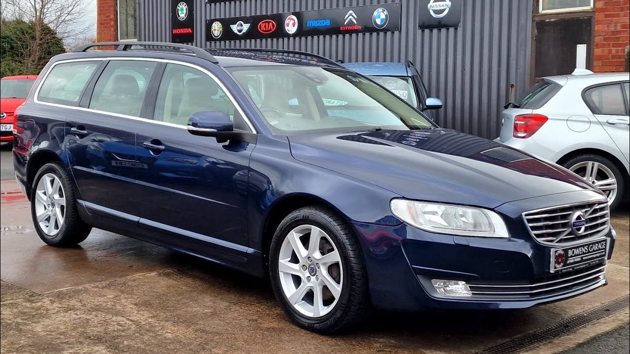 2014 (14) Volvo V70 SE Nav 2.4 D5 5Dr in Caspian Blue. 51k Miles. 2 ...
