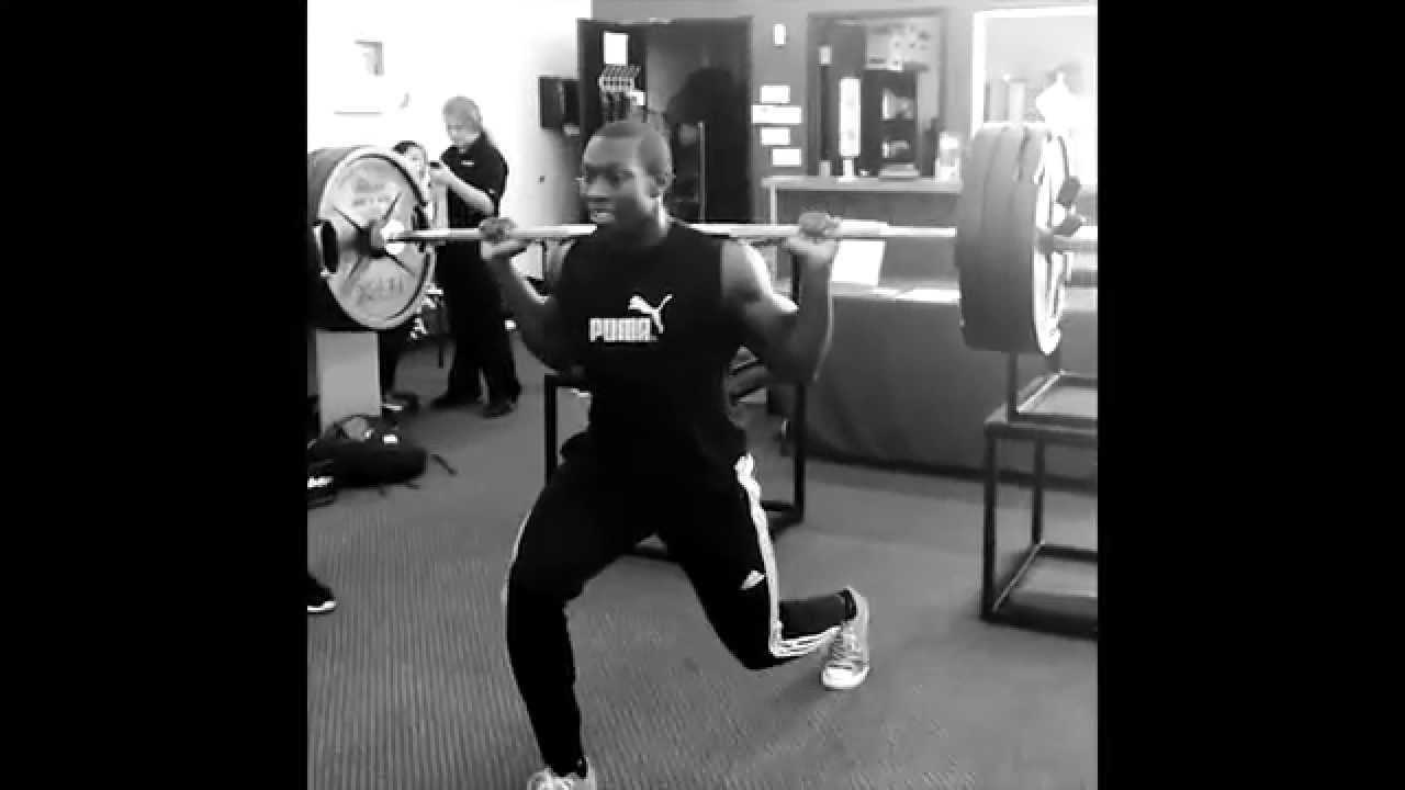 Barbell Lunges: 315 lbs Walking Lunge - YouTube