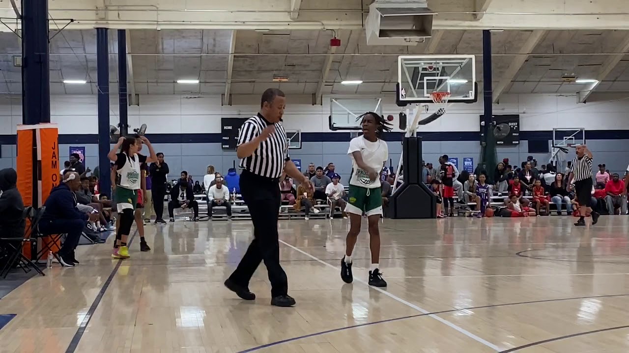 PFB vs. CM Bulls - YouTube