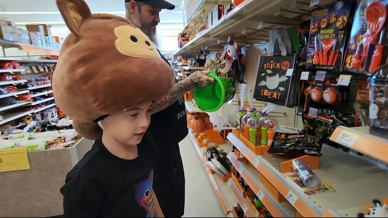 New 2022 Walgreens Halloween Store Walkthrough! - YouTube