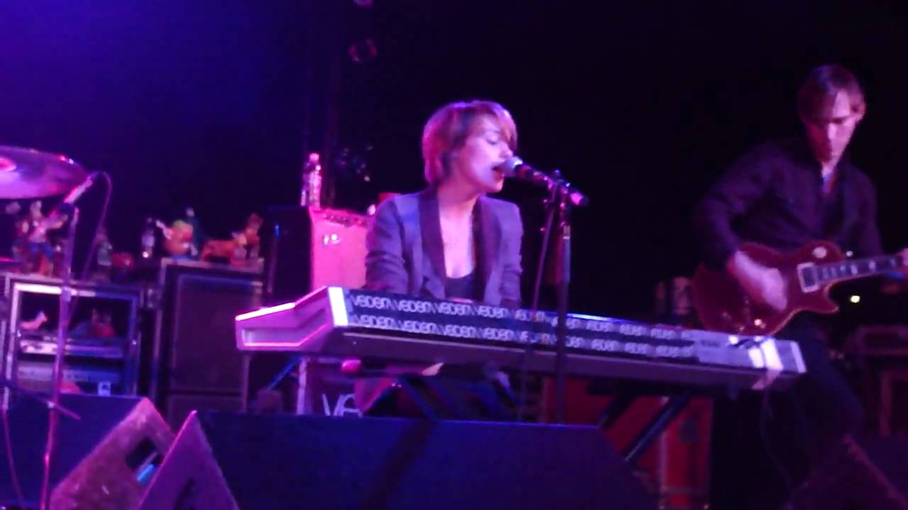 Vedera, We Sing, Seattle, WA - YouTube