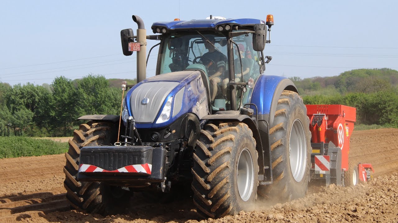 New Holland T7050+T7 315HD |SOUND| |GOPRO| Planting potatoes - YouTube