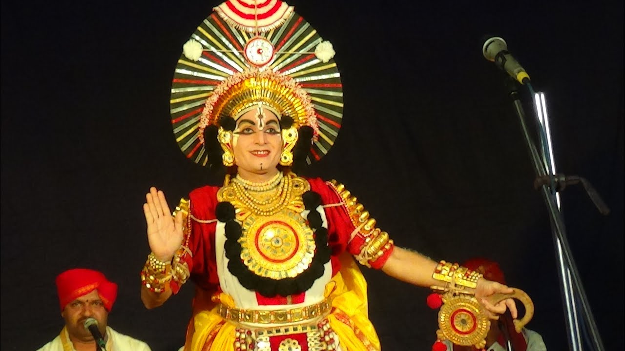 Yakshagana -- Thenku Badagu - Narakasura Moksha - 3 - YouTube