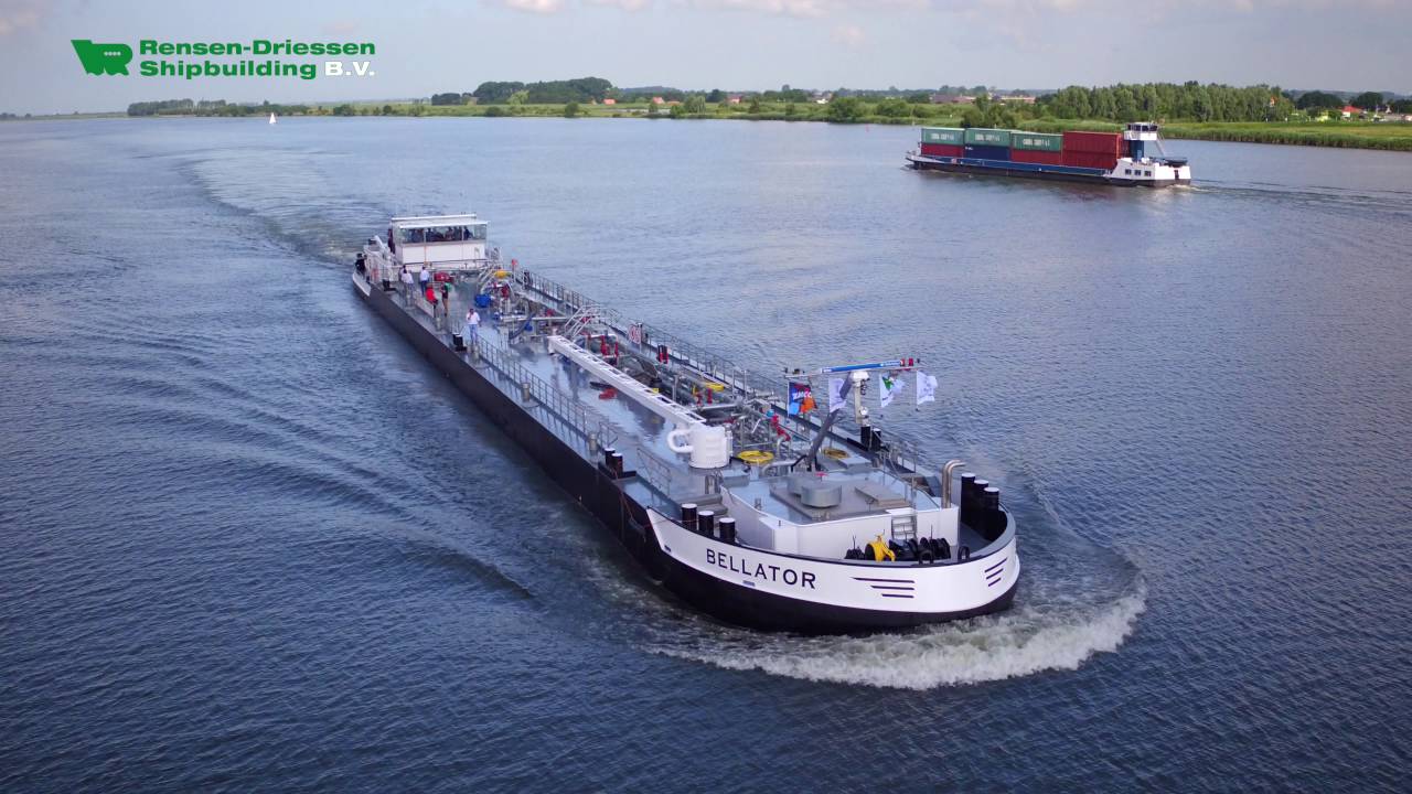 Inland tanker BELLATOR - YouTube