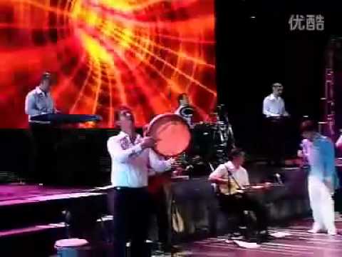 Hey Dost - Mömüncan (Uygur sarkıcısı)