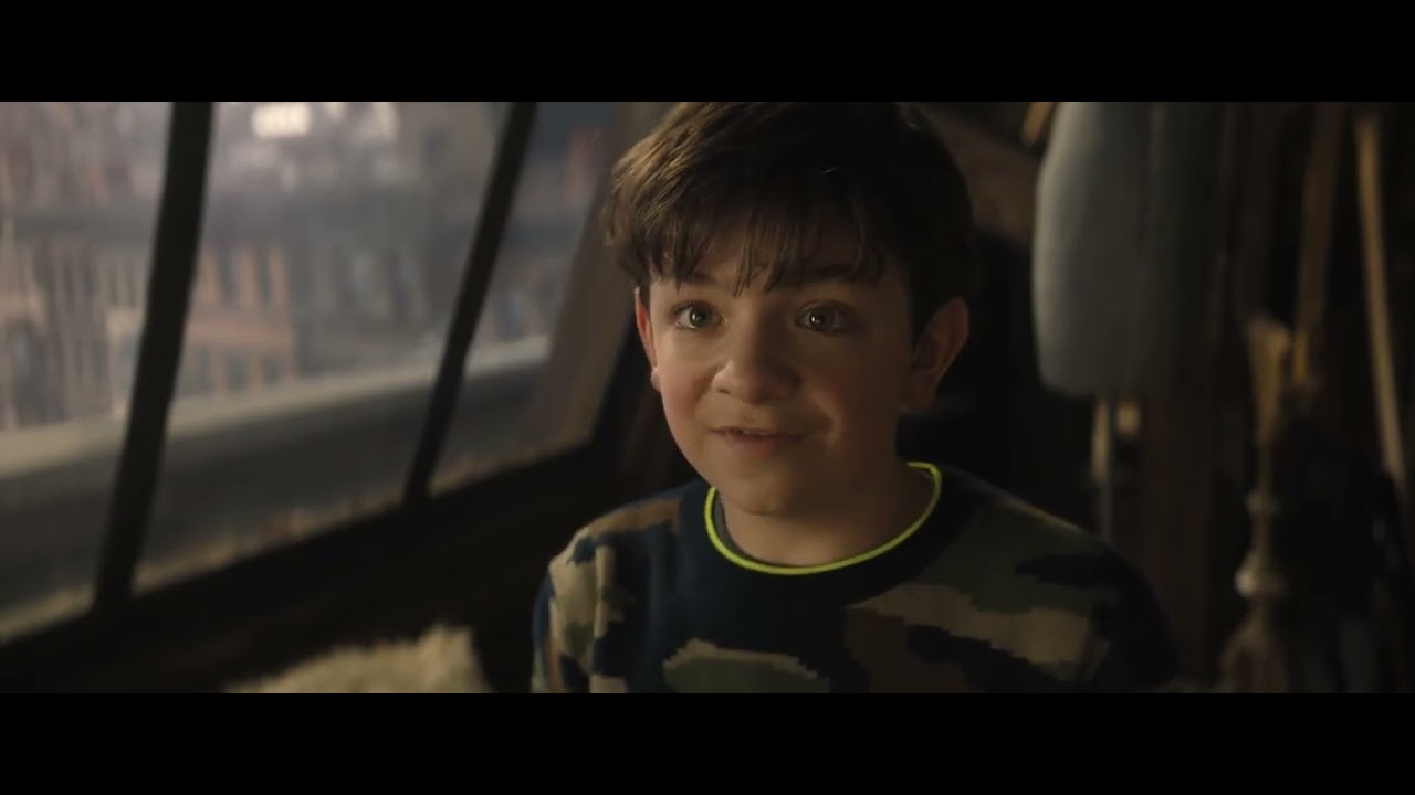 Lyle, Lyle, Crocodile - Josh gives Lyle his card - YouTube