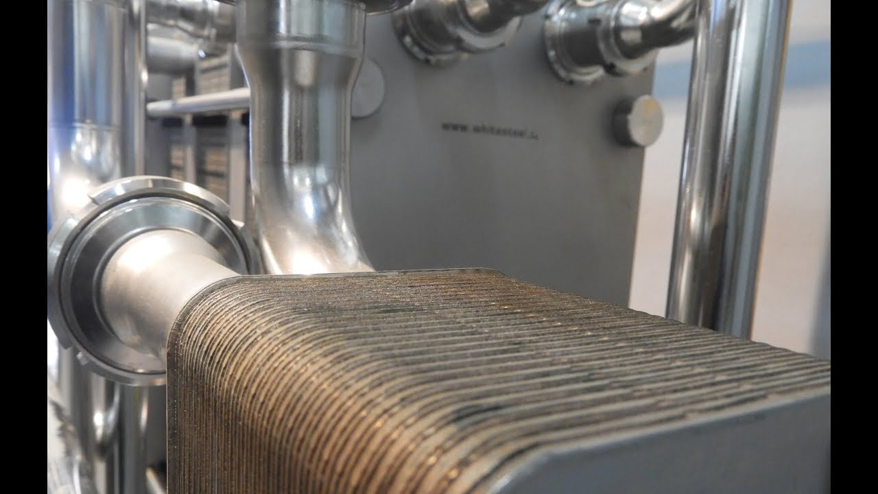 Pasteurizer plates heat exchanger machine FM7 - YouTube