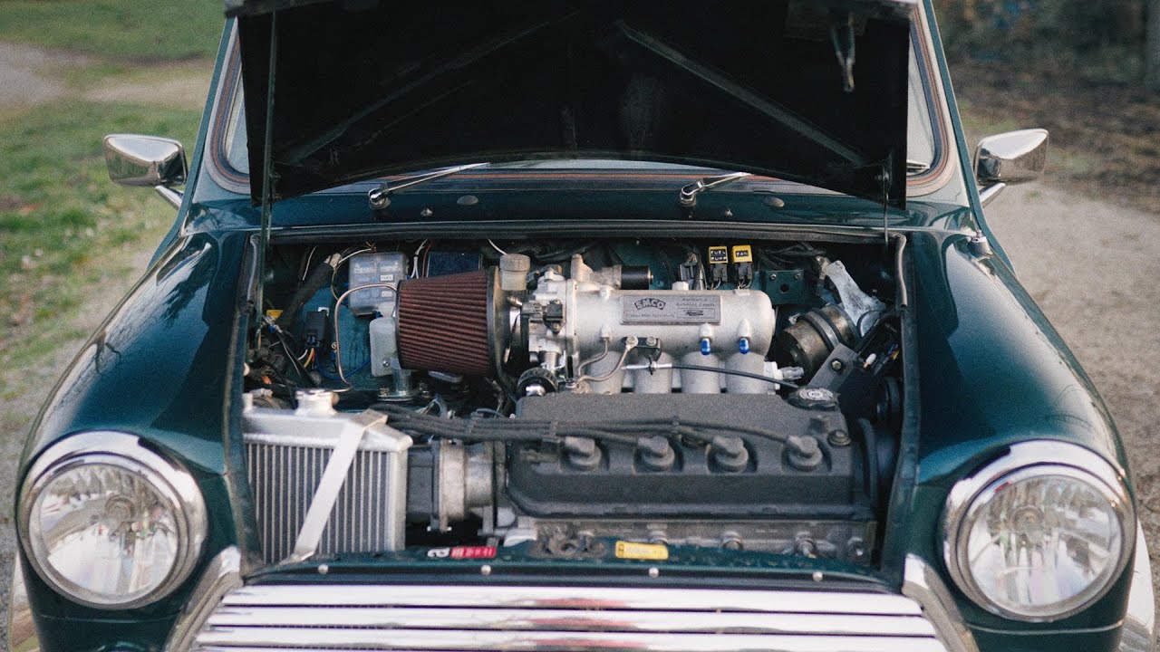 Sleeper D16 Conversion Mini Walkaround - Balmoral Edition - YouTube