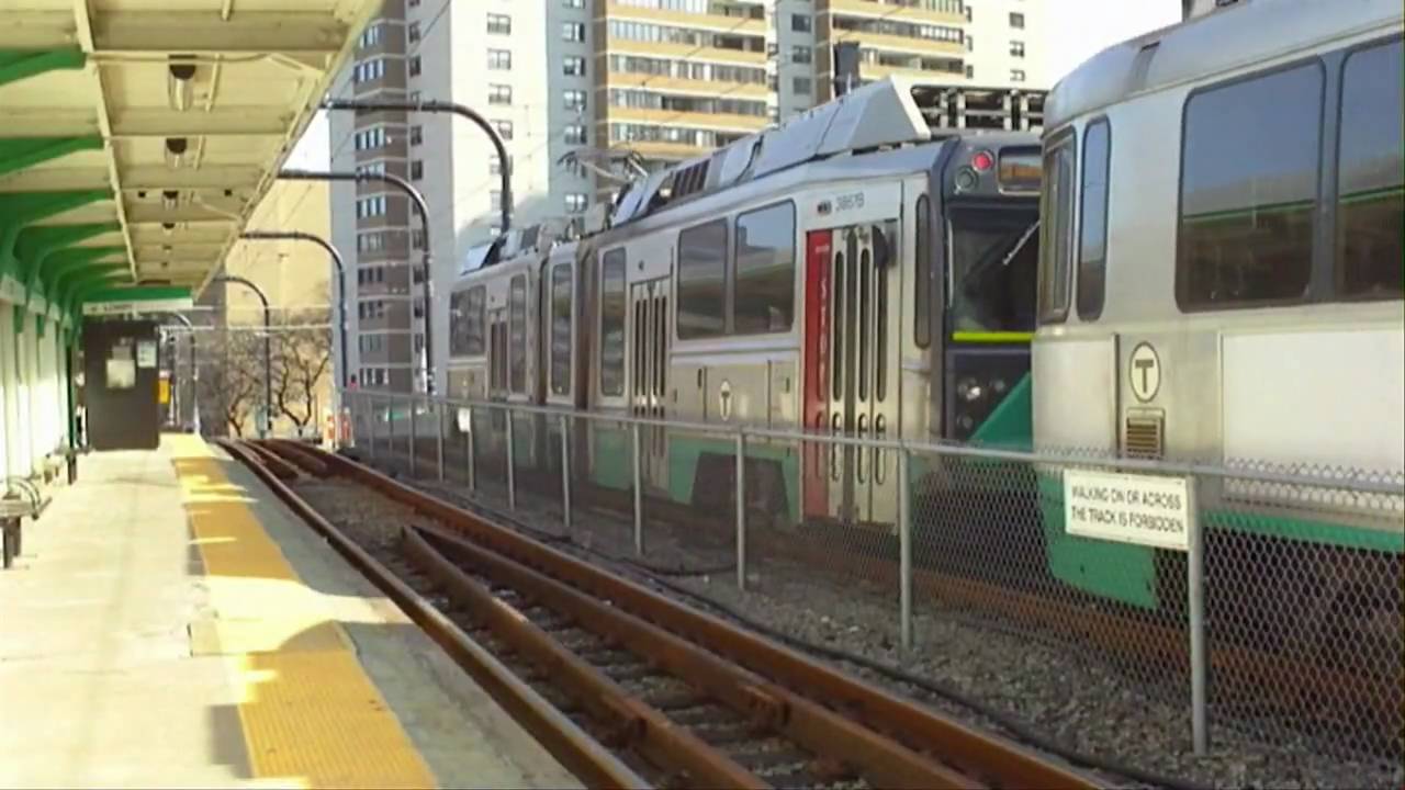 HD MBTA Green Line at Science Park - YouTube