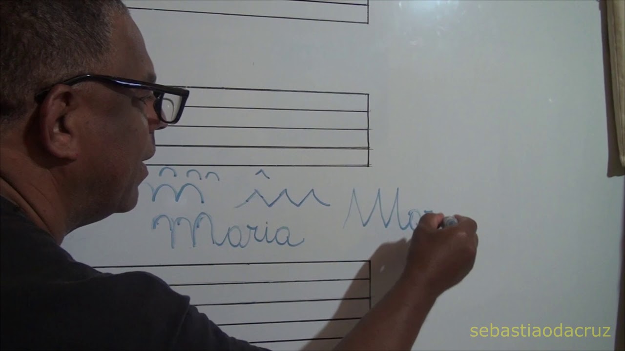 GRAFOLOGIA - Possíveis significados da letra M (Video nº 1) - YouTube
