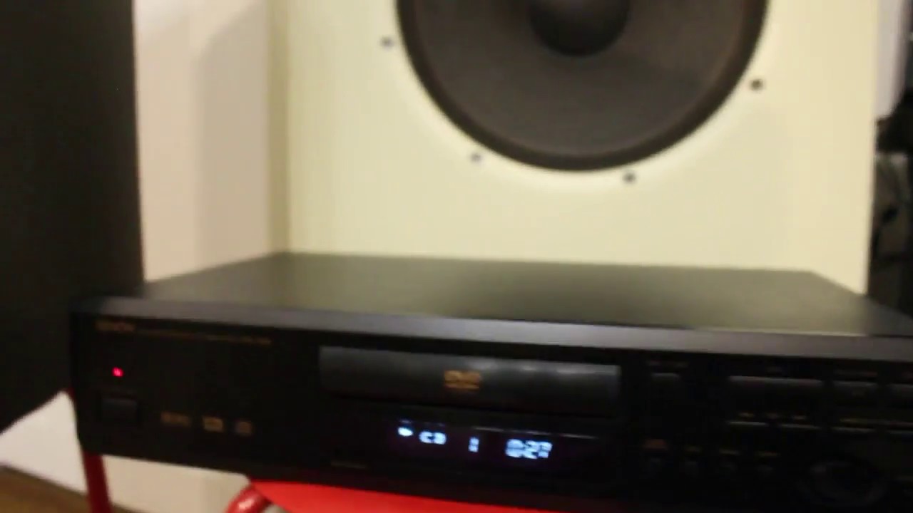 Denon DVD-1000 cd Transport - YouTube