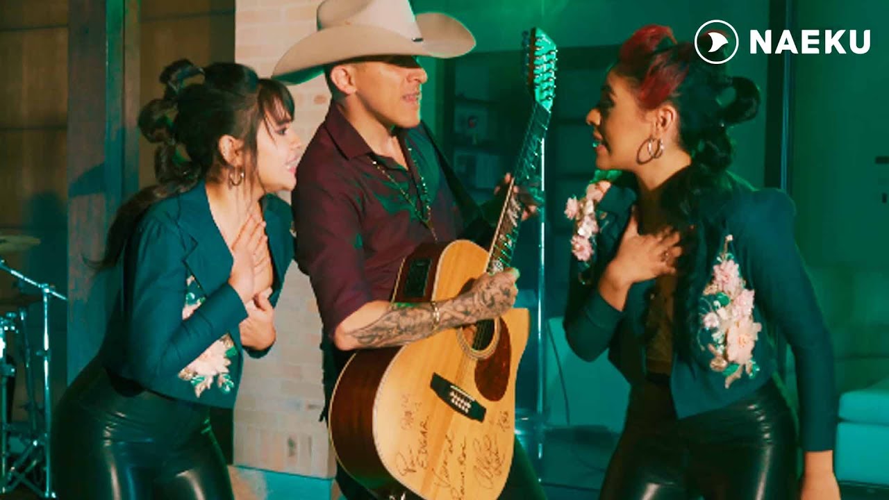 Isa & Juli x Los Carlos Julios - La Reina del Sur 2 | Video Oficial Chords - Chordify