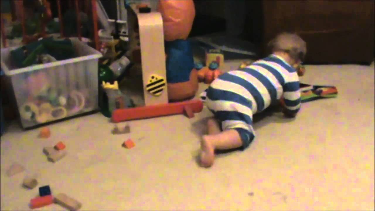 head nodding II - YouTube