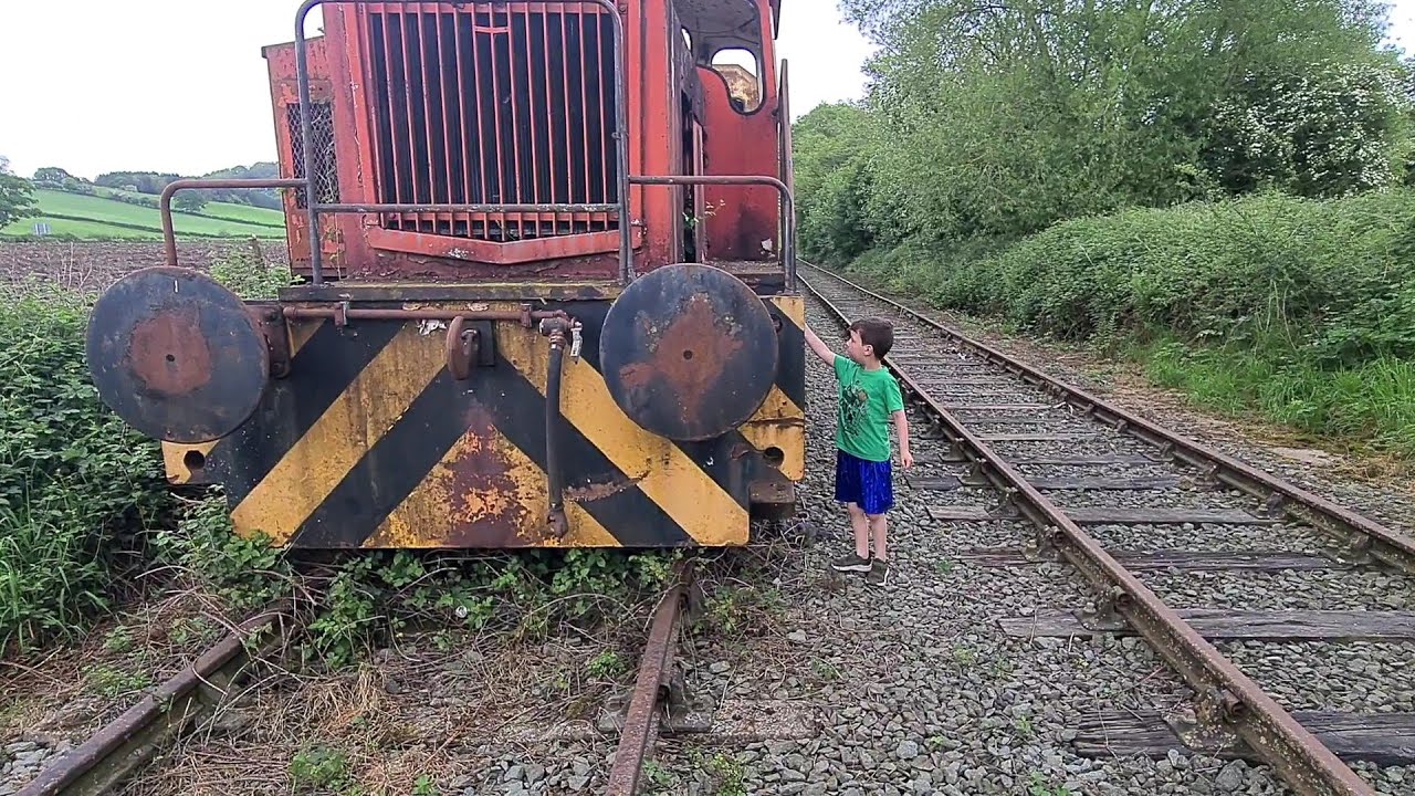 Disused railway line, Another trip down near the quarry at Porth-y-wean ...