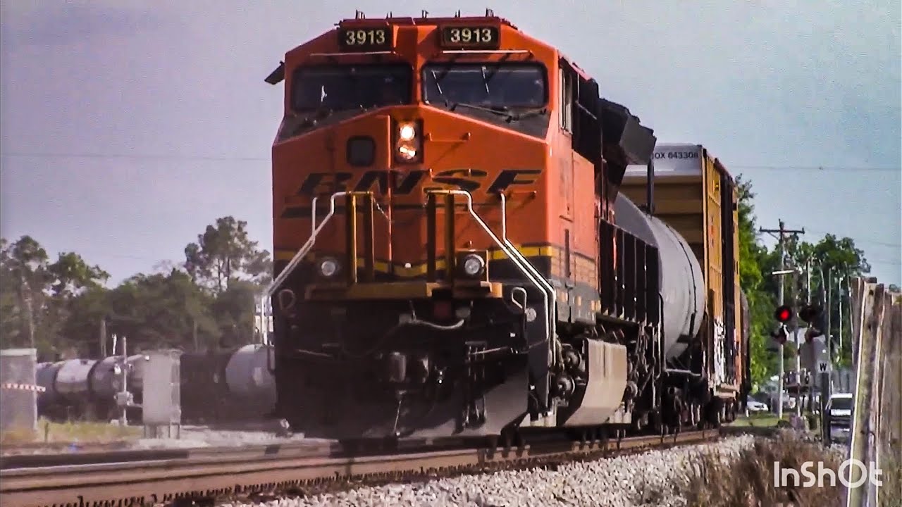 COOL!! BNSF DPU on NS plus more trainsNS,BNSF,CSX and Diamonds 05/10/23 ...