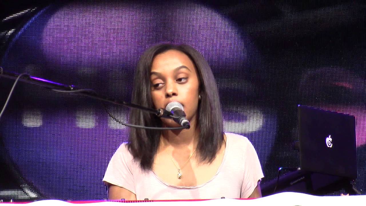 Ruth B singing " In My Dreams" Live Exclusive song! Hasn't came out yet ...