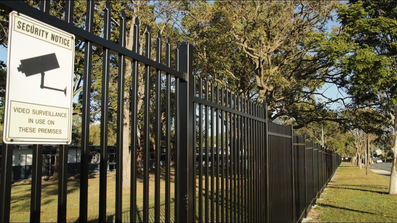 Capalaba State College SecuraTop DETE School Security Fencing - YouTube