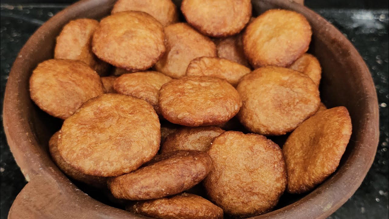 Sri Lankan Adhirasam/palagaram #athira #palagaram #cooking #kavum # ...
