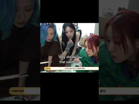 Dreamcatcher VS the VillainS cake #fyp #Dreamcatcher #funny #Yoohyeon #Jiu #Siyeon