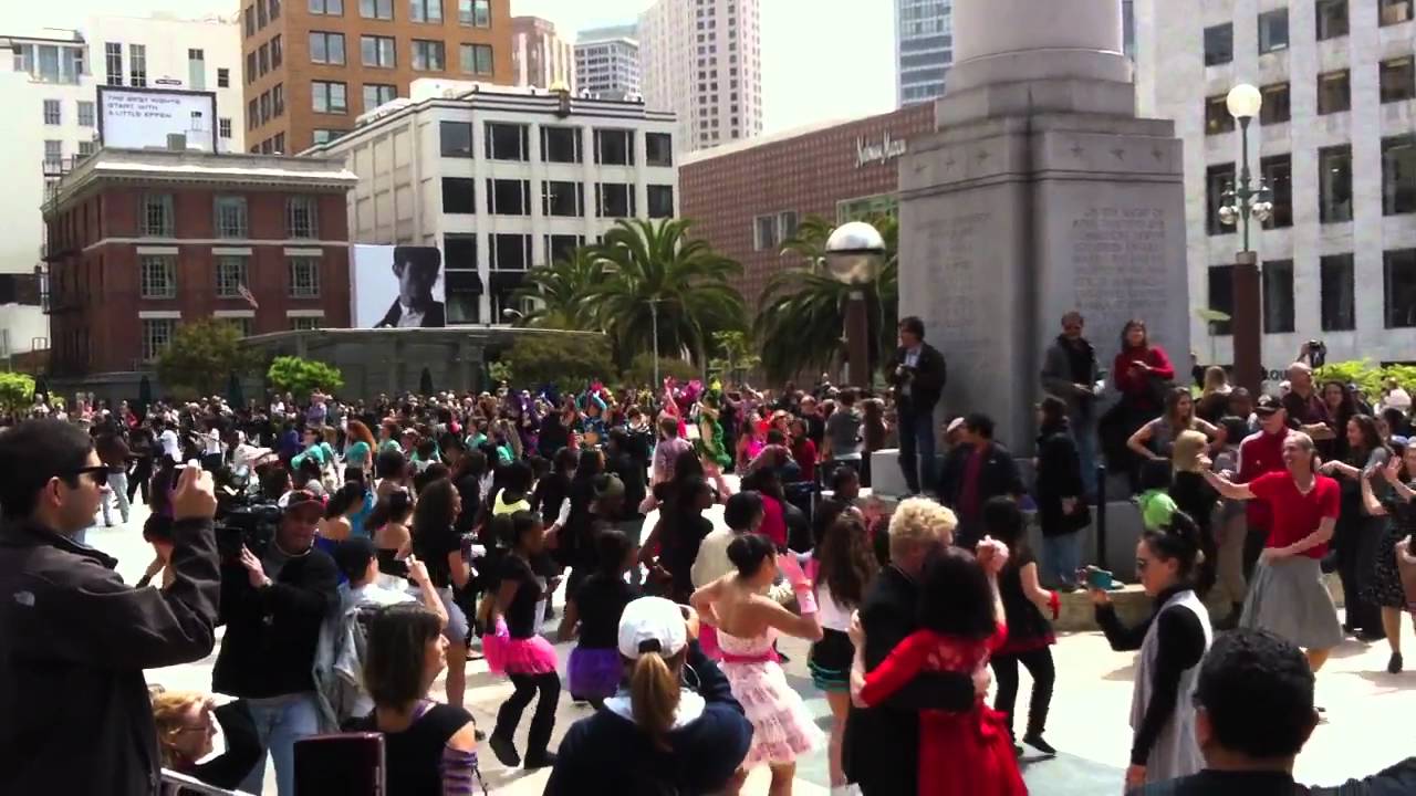 Flash Mob Union Square San Francisco 04.22.11 - YouTube