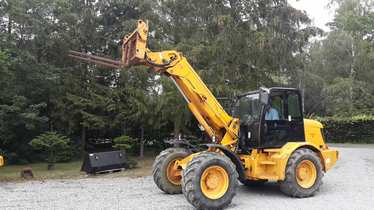 Køb teleskoplæsser JCB TM 300 på Klaravik.dk - YouTube