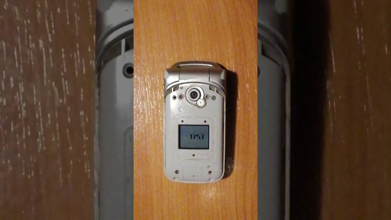 Sony Ericsson W300i incoming call - YouTube