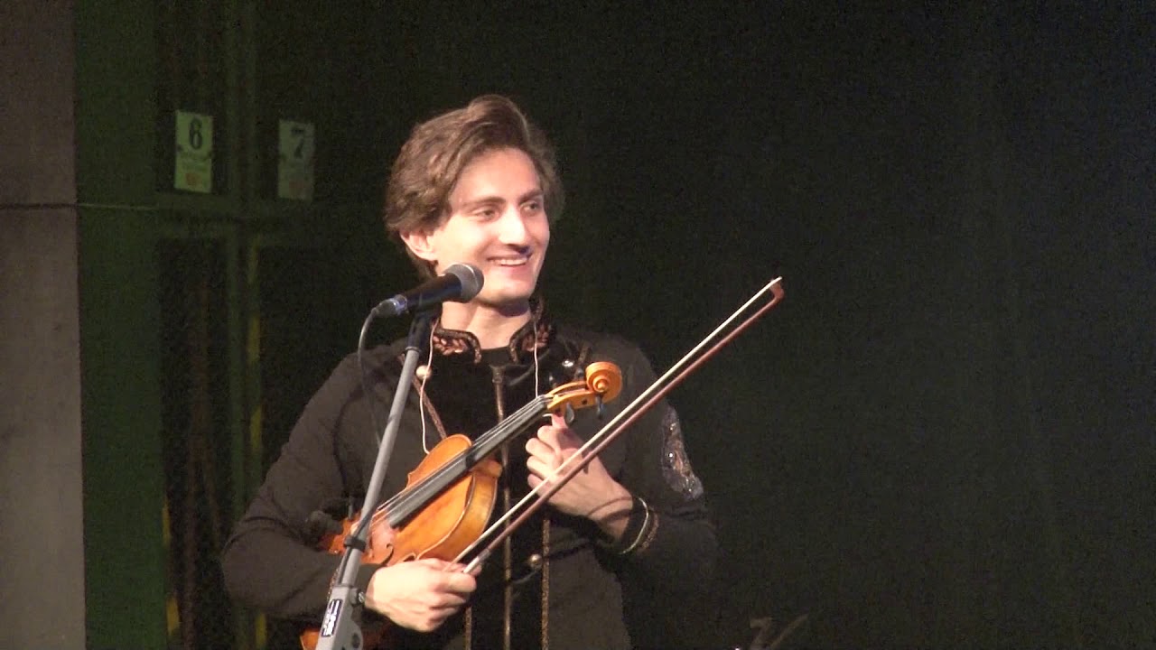 Filip Jančík zahral v rodnom Poprade - YouTube