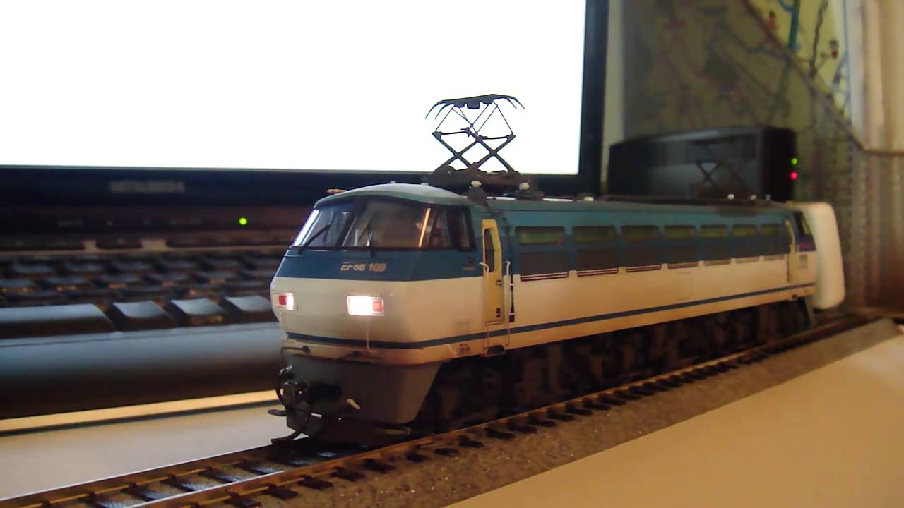 Tomix HO EF66-100 with ESU Loksound - YouTube