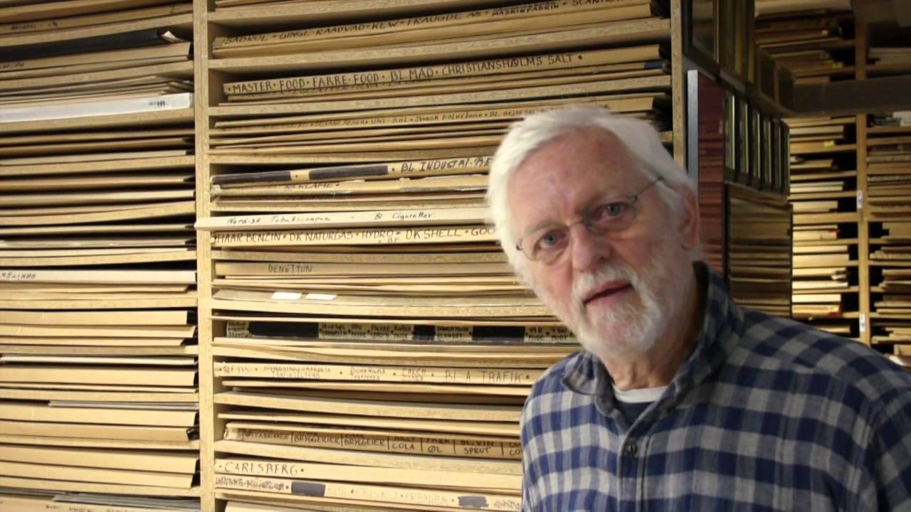 Stifter af Dansk Plakatmuseum Peder Stougaard - YouTube