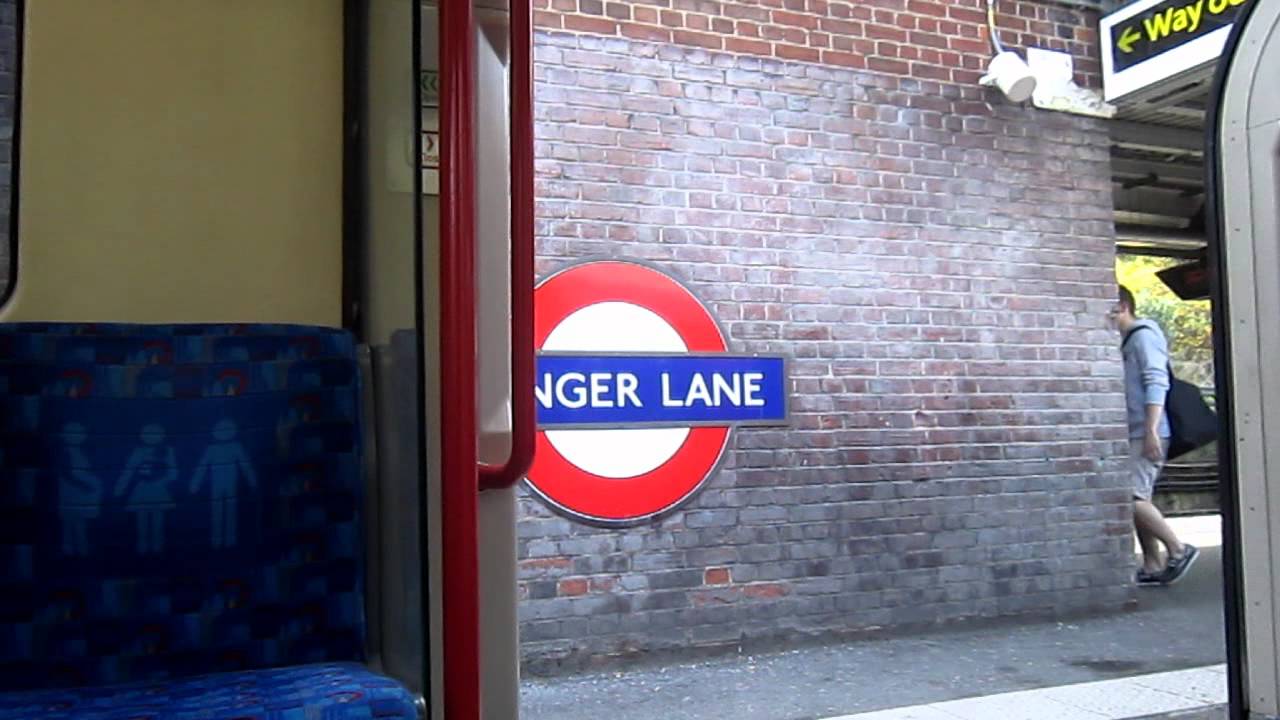 London Underground Central Line (91183): Greenford - North Acton - YouTube